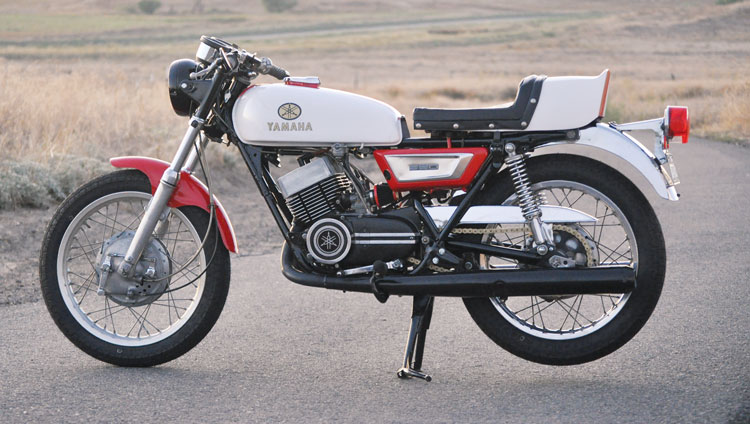 Yamaha R5: The AFM Bike - Motorcycle Classics